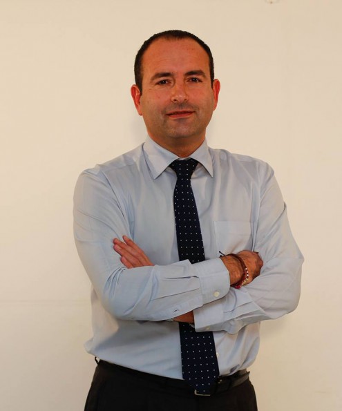 ⭐️El director del Diario Sur, Manuel Castillo, cierra mañana las ...